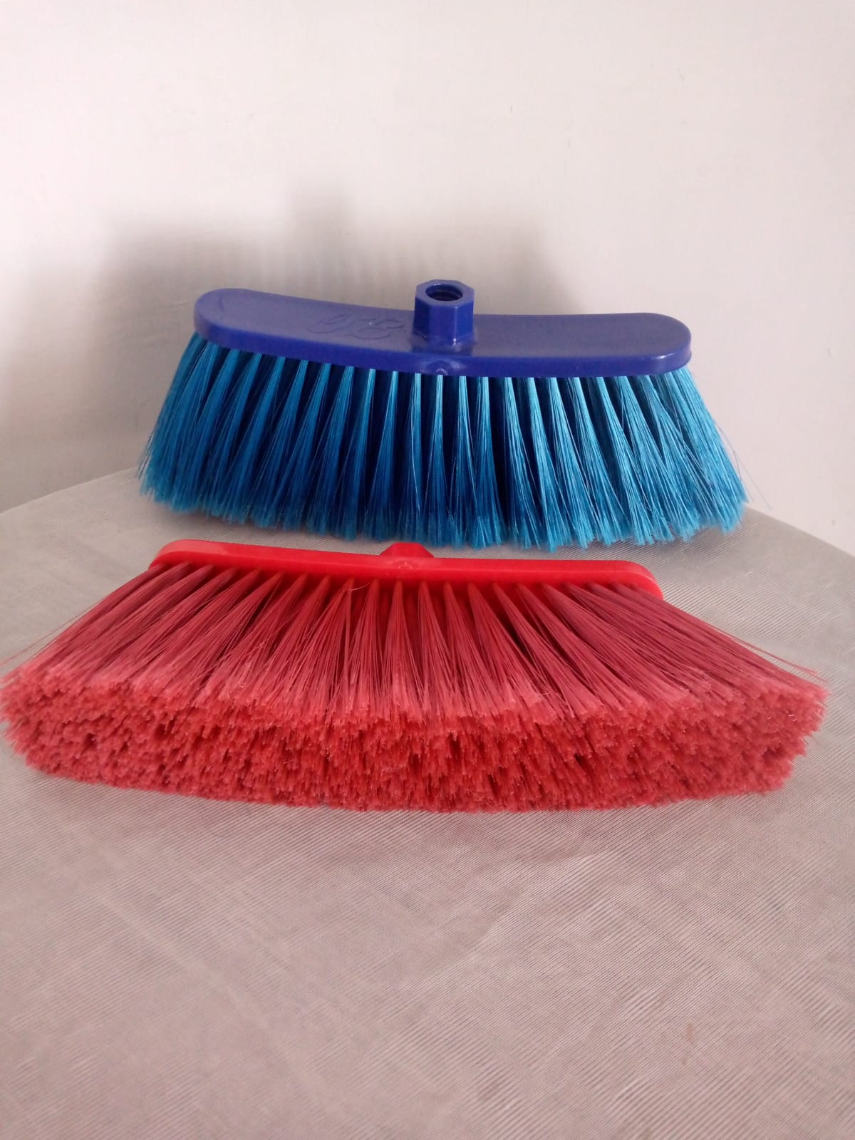 Catálogo de Escobas y Traperos